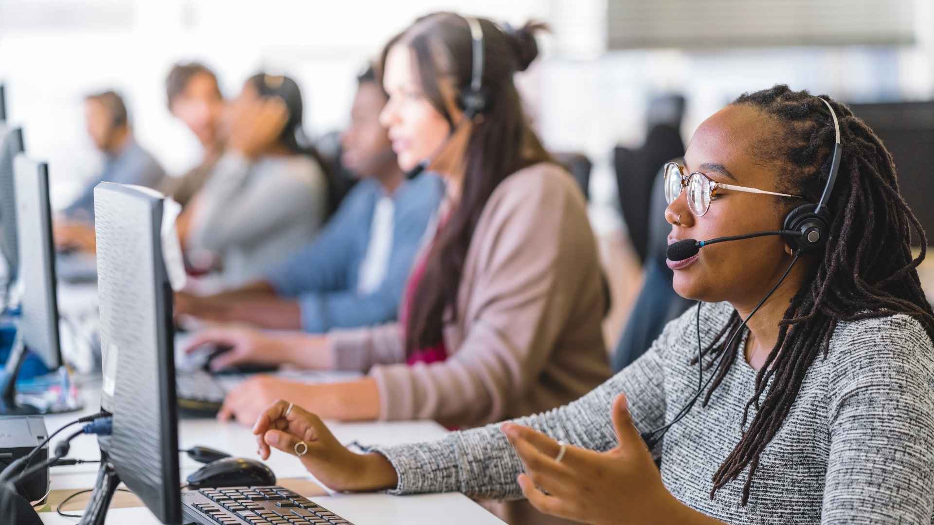 Free Depression Hotline 24/7 | Call (866) 629-4564
