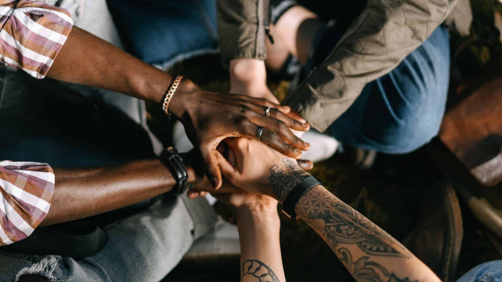 About Us | National Depression Hotline